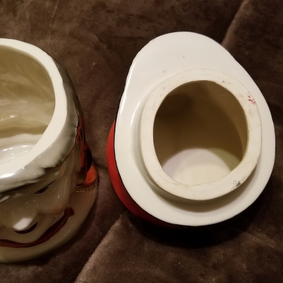 Regal Pottery Company | Kitchen | 938 Regal Majorette Gold Trim Cookie ...